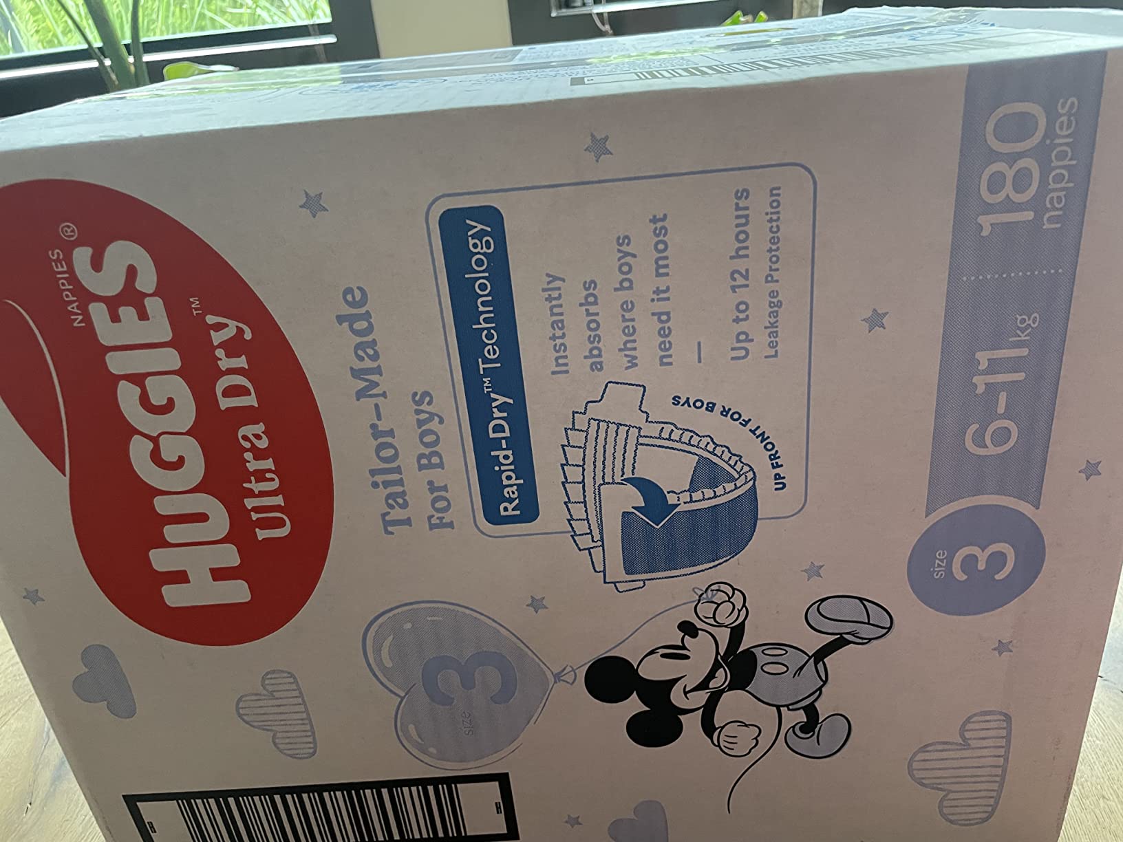 Huggies Ultra Dry Nappies Boys Size 4 (10-15kg) 144 Count - One Month ...