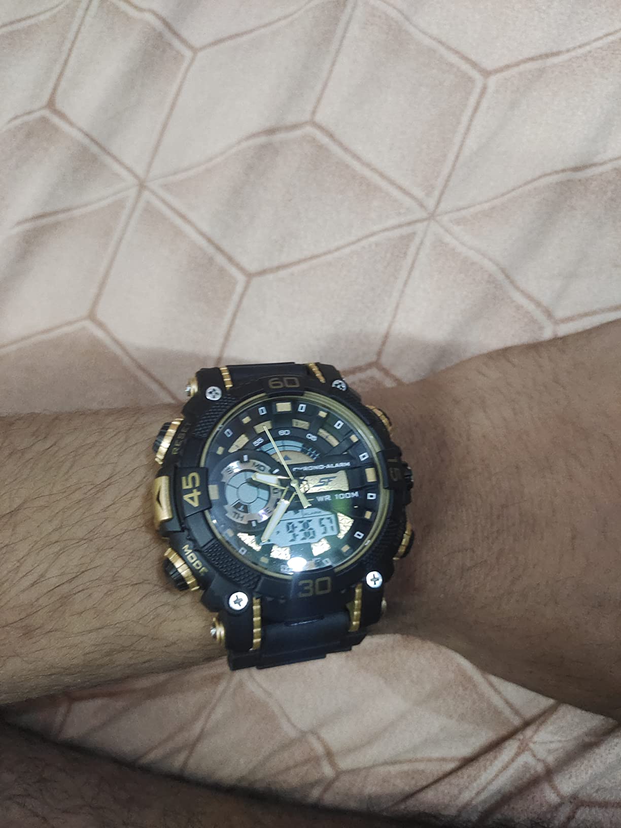 SF Analog-Digital Gold Round Dial Men's Casual Watch-77070PP08 : Amazon ...