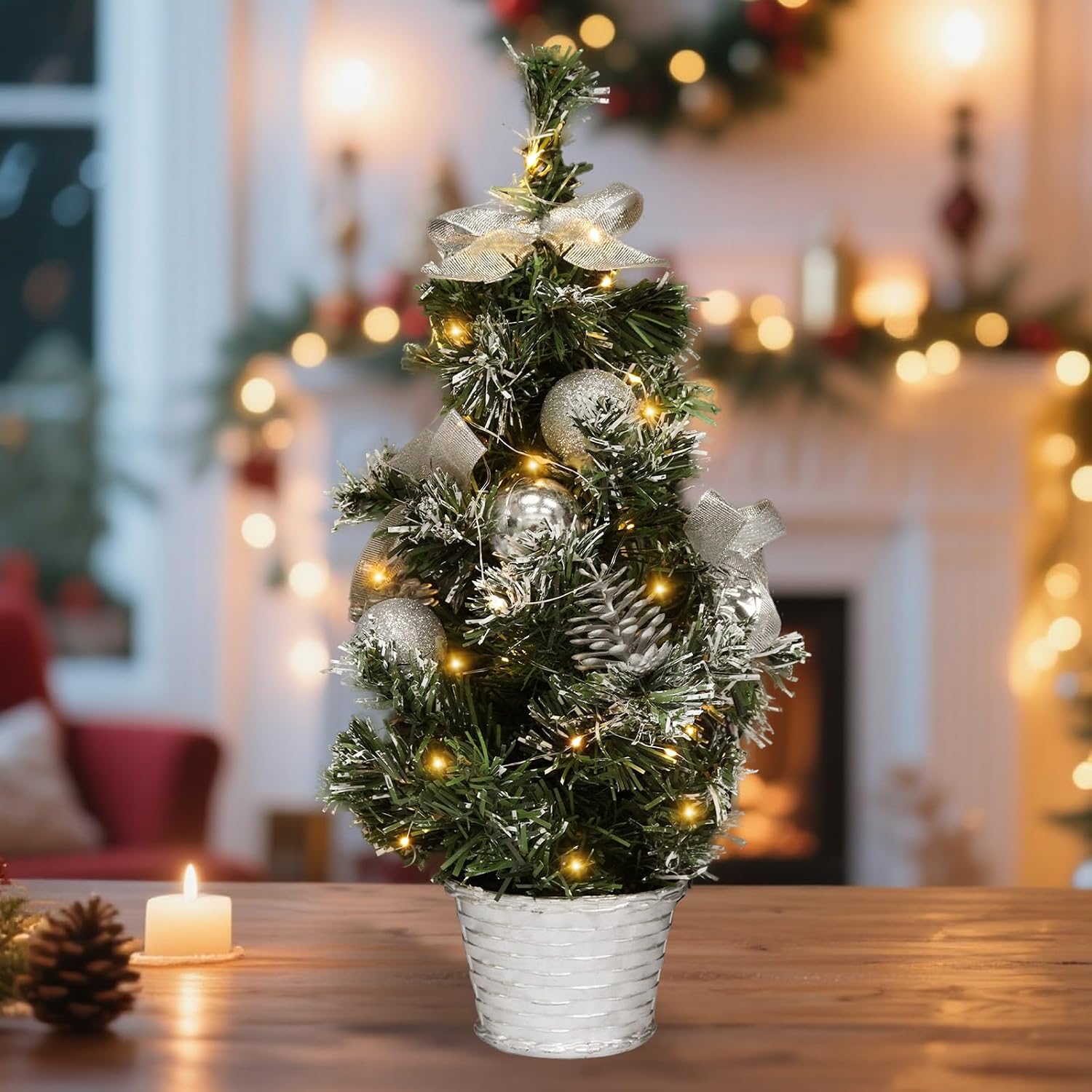 Kleiner Kunstlicher Weihnachtsbaum Mit Beleuchtung