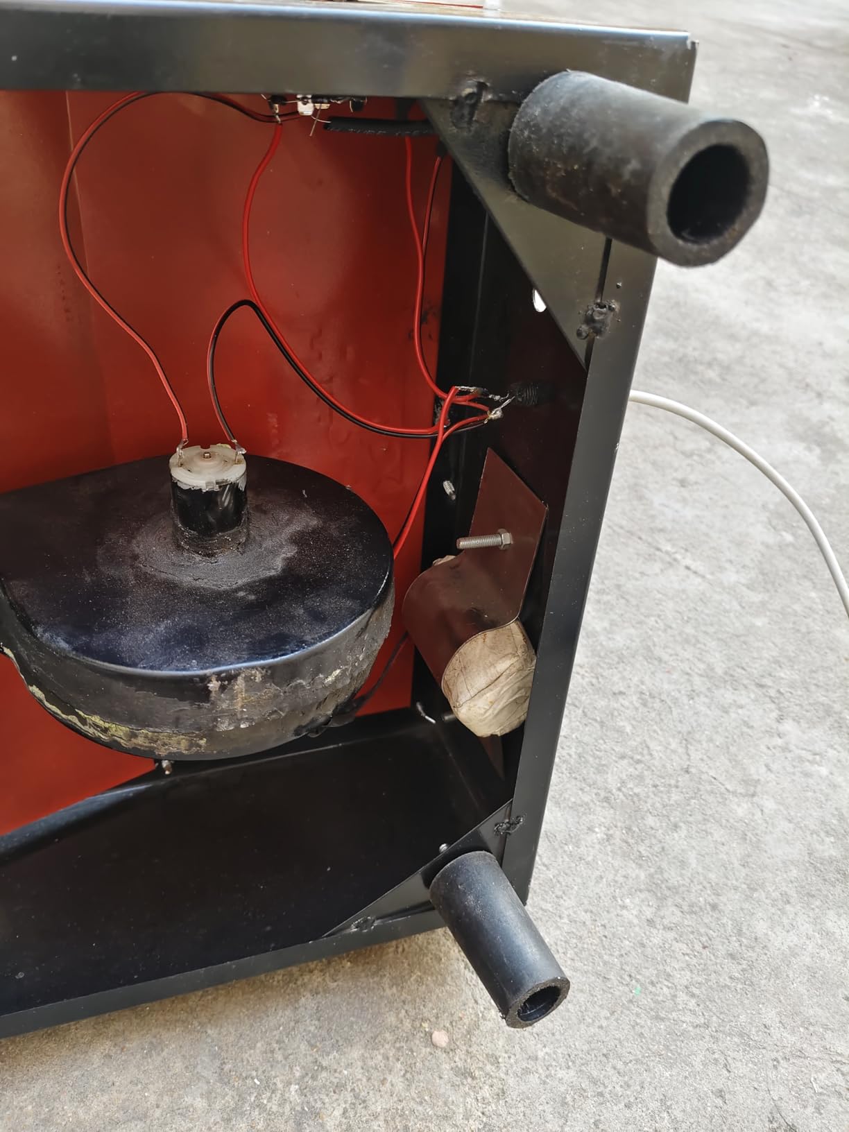 Carbon Steel Sanskrutii Chul Shegadi Wood & Coal Stove, Heavy Duty ...