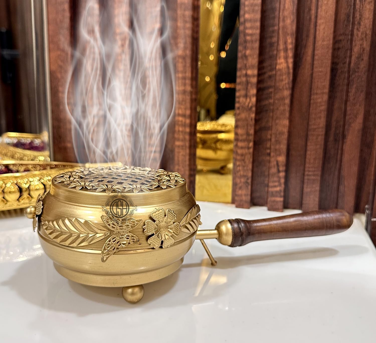 DSH CRAFTING YOUR CURIOSITY Home Purifying Brass Dhuna Loban Burner ...
