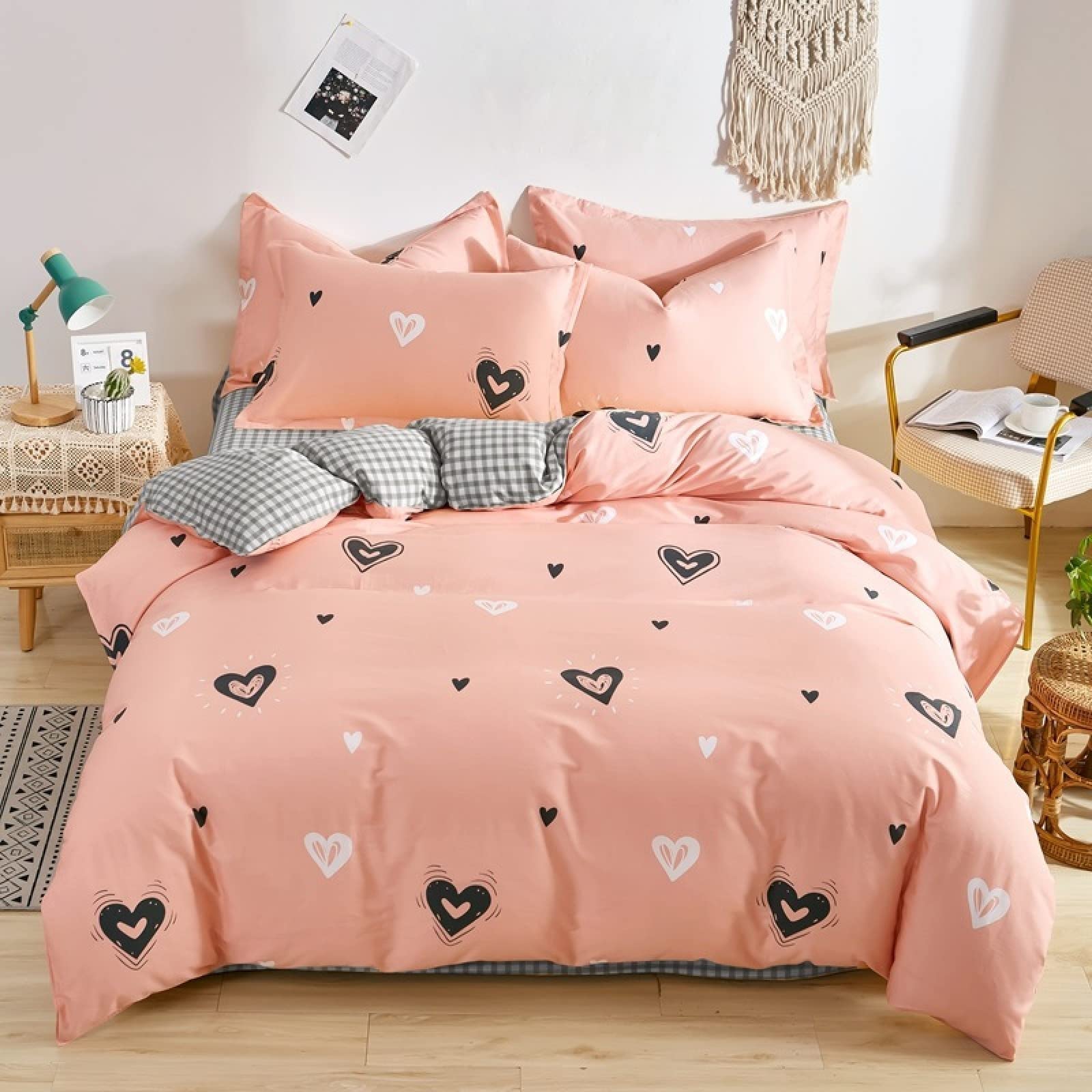 Simple Bed Quilts
