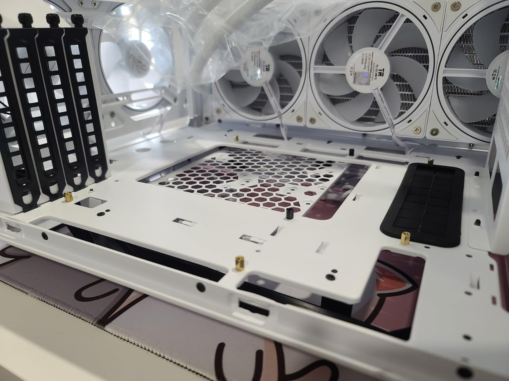 Thermaltake Tower 300 Series LCD Panel Kit; 3.9" LCD Display; Supported ...