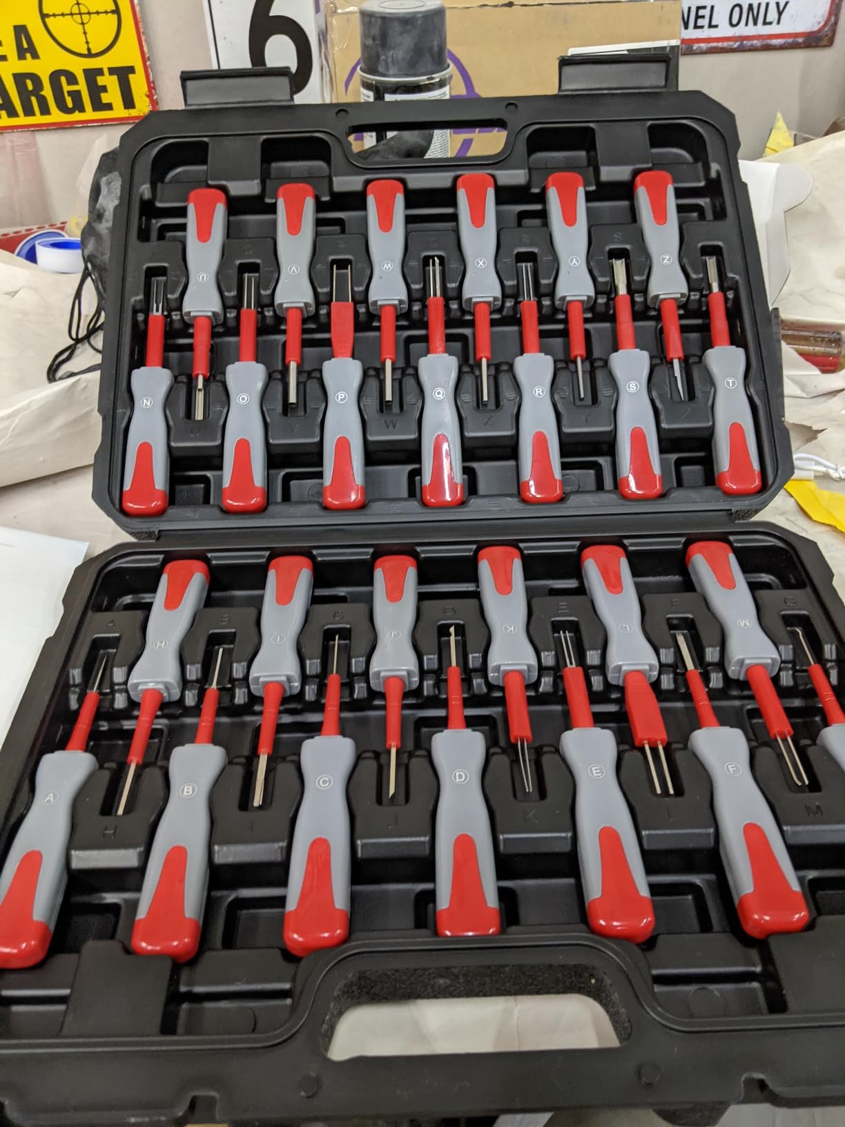 Amazon.com: XiTuanYuan Terminal Removal Tool Kit, 26 Pcs Vehicle Wire ...