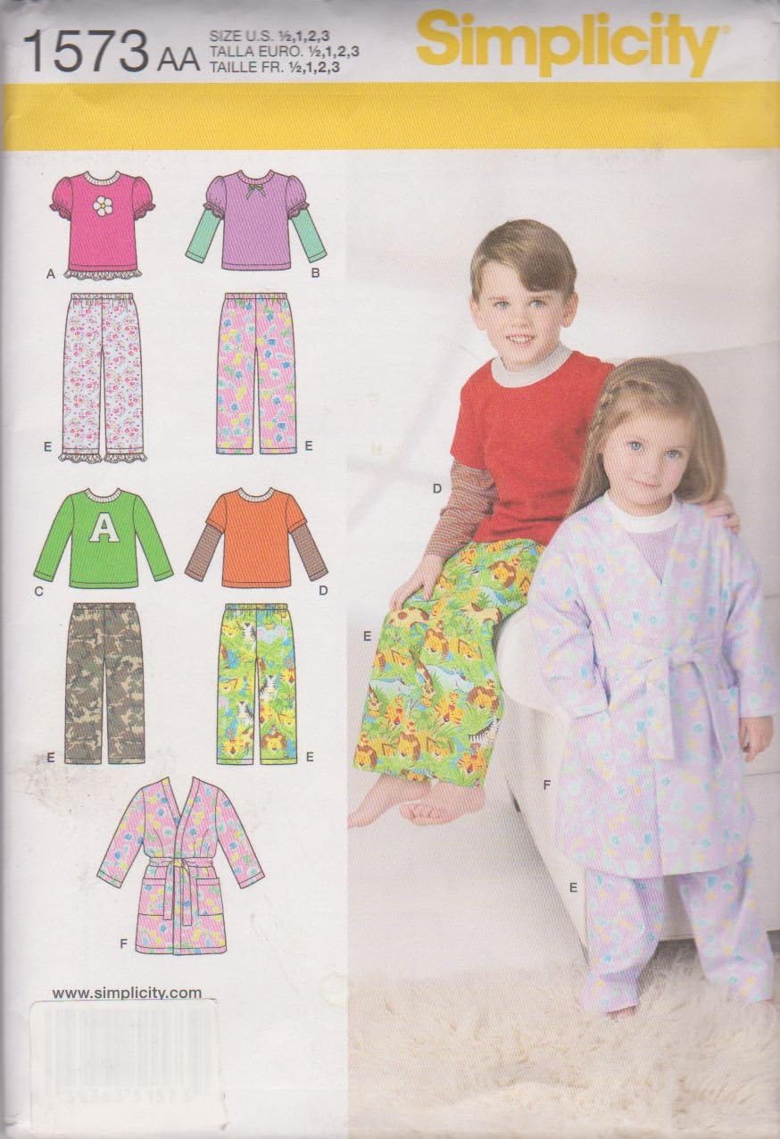 Amazon.com: Simplicity Sewing Pattern 8804 Sleepwear, Pyjamas, Dressing ...