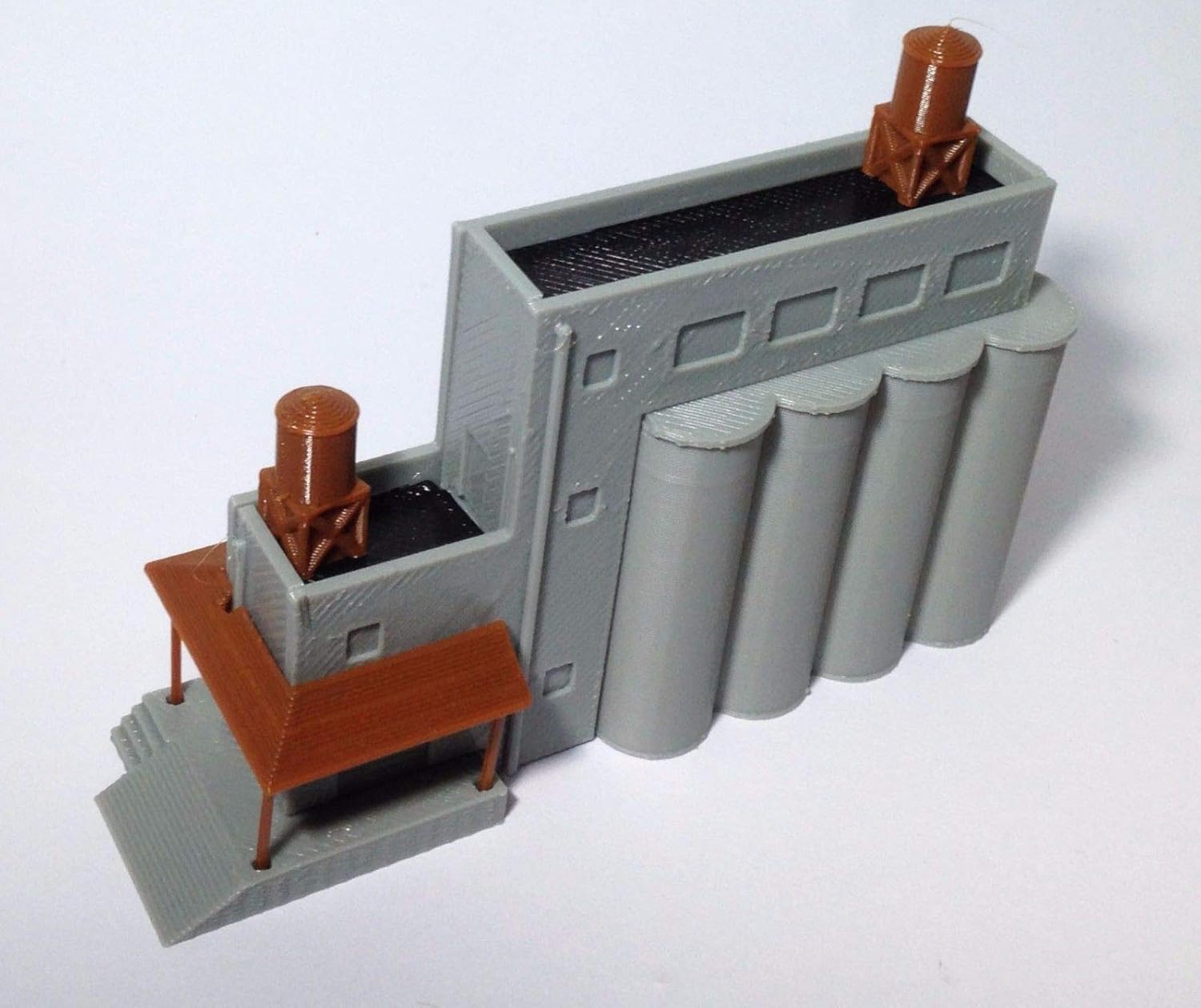 Outland Models Train Railway Layout Industrial Facility Grain Silos N ...