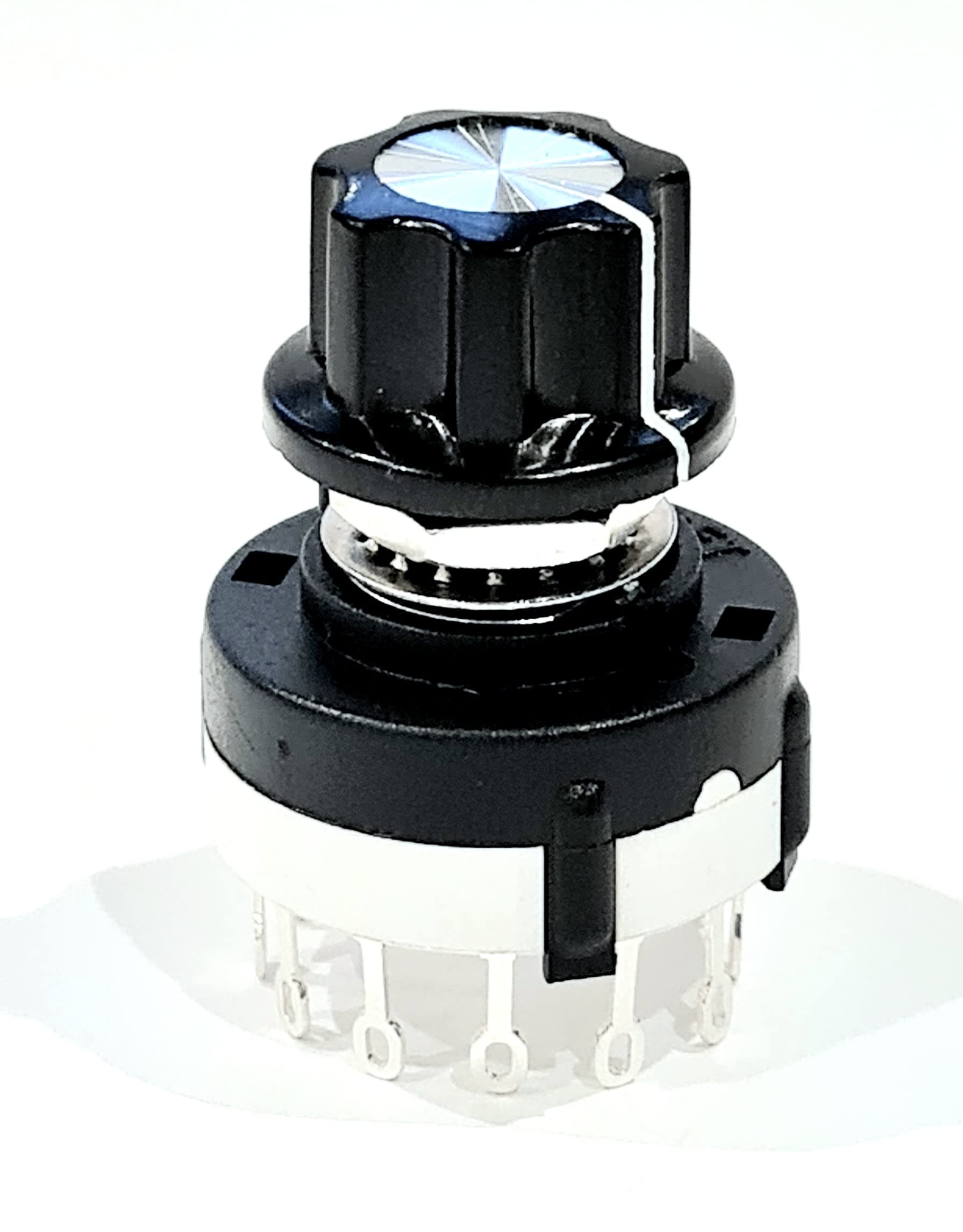 Rotary switch and control knob. Ideal for Model railway Ect 2,3,4,5,6,7 ...