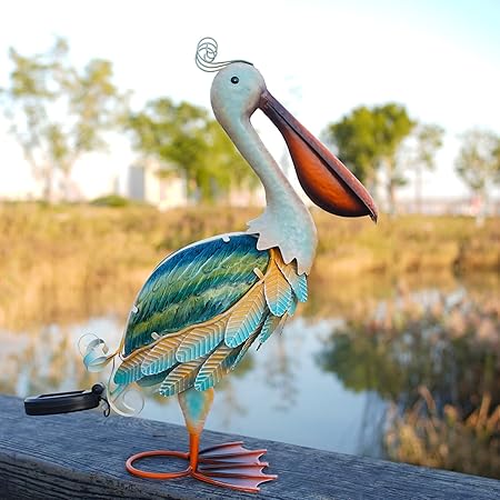 Amazon.com: HONGLAND Solar Metal Pelican Statues Garden Sculpture ...