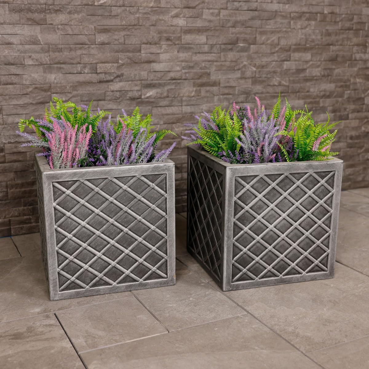 Stewart 5107031 32 cm Round Lead Effect Planter - Pewter : Amazon.co.uk ...