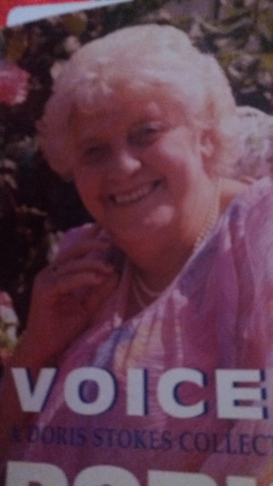 Voices: A Doris Stokes Collection: Amazon.co.uk: Stokes, Doris ...