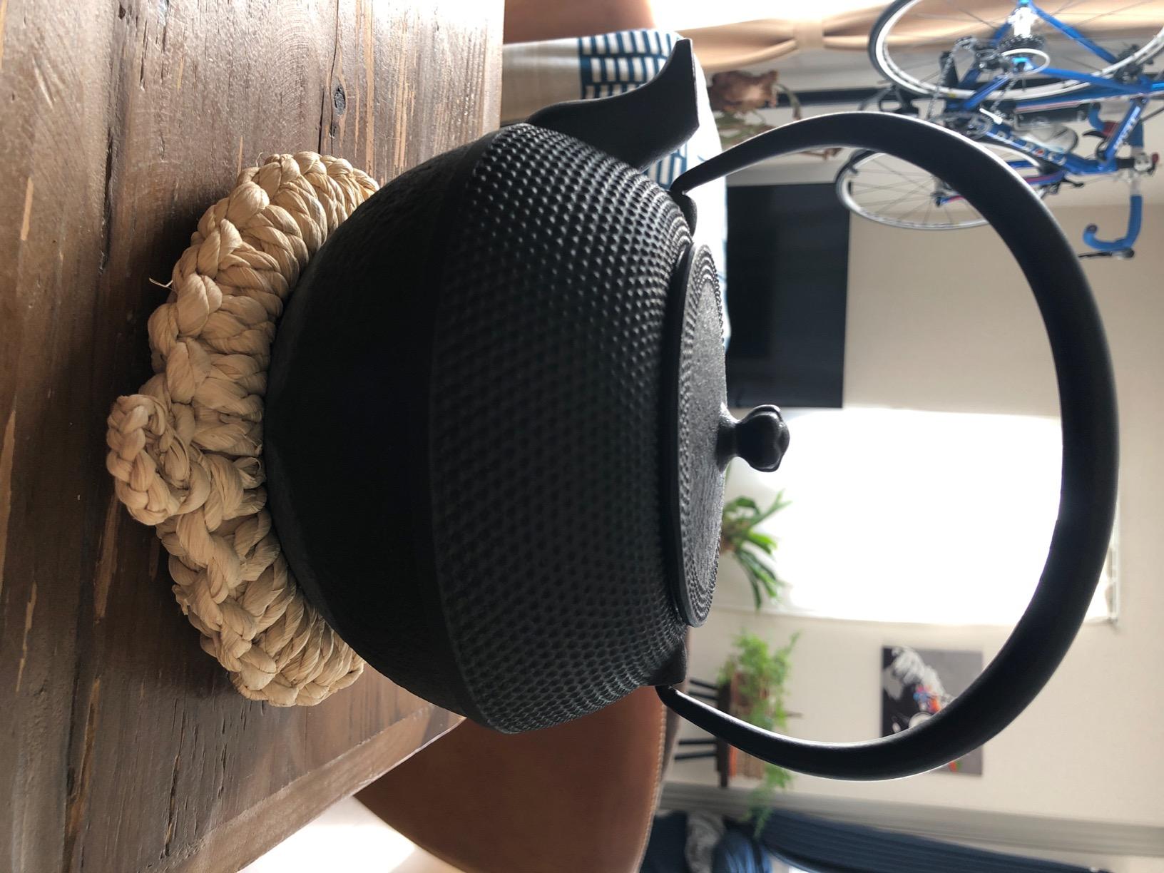 Amazon｜及源鋳造 OIGEN 鉄瓶 まろみアラレ 1L H171｜鉄瓶 オンライン通販