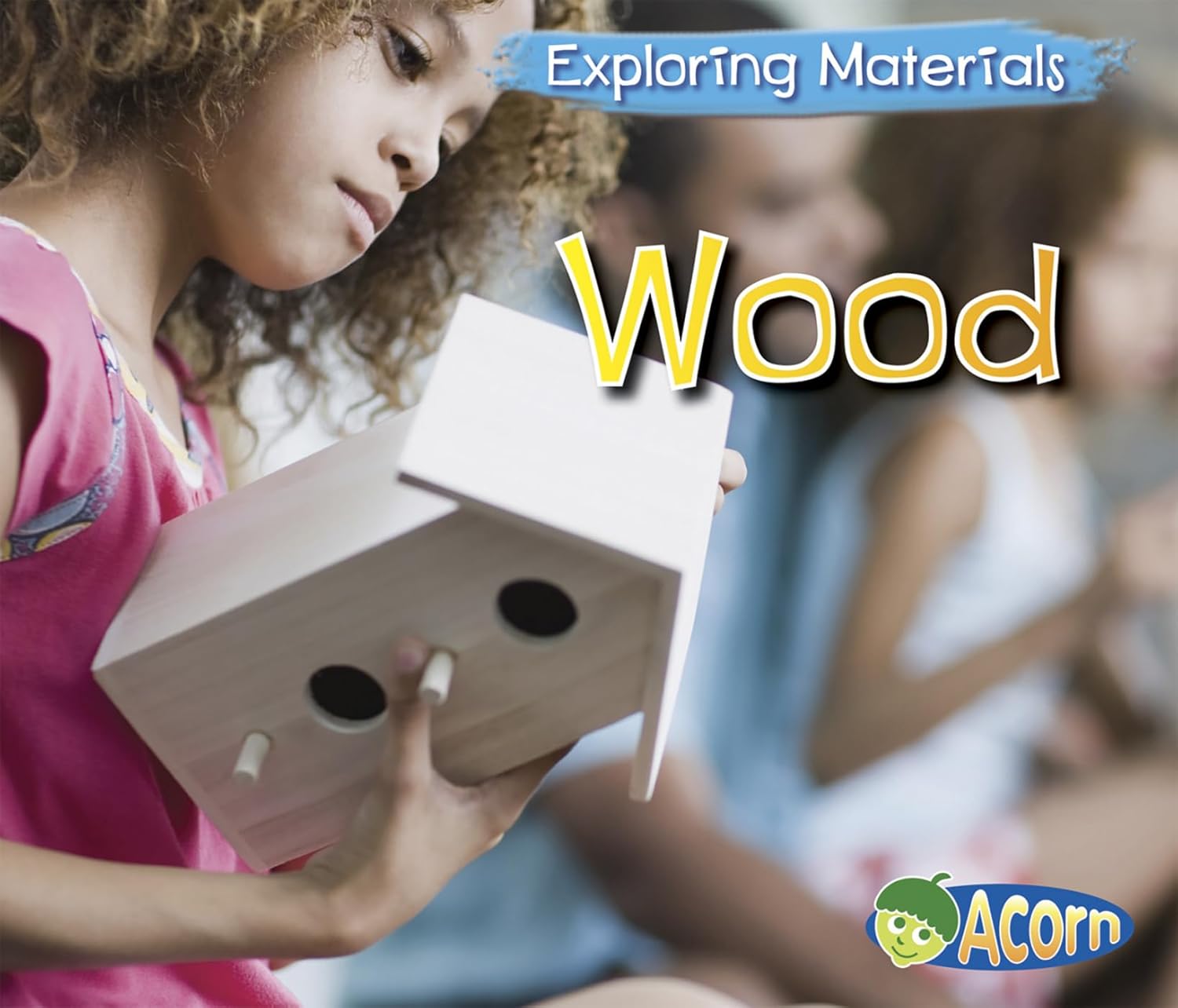 Wood (Exploring Materials): Colich, Abby: 9781432980283: Amazon.com: Books