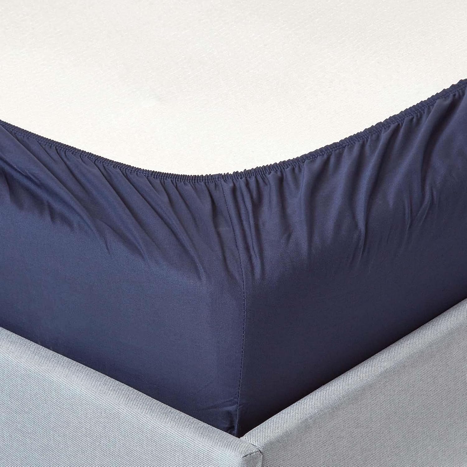 HOMESCAPES Navy Cot Fitted Sheets 60 x 120 cm 2 Pack 100% Egyptian ...