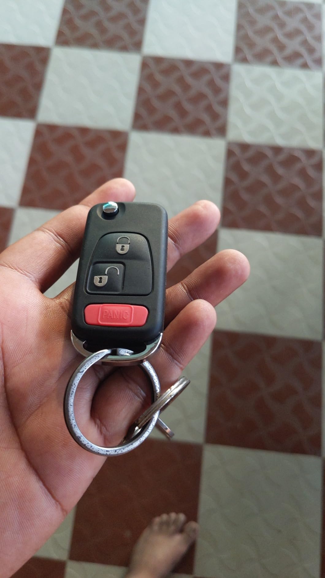 Smith Keys ? Mahindra Bolero Flip Key Shell : Amazon.in: Car & Motorbike