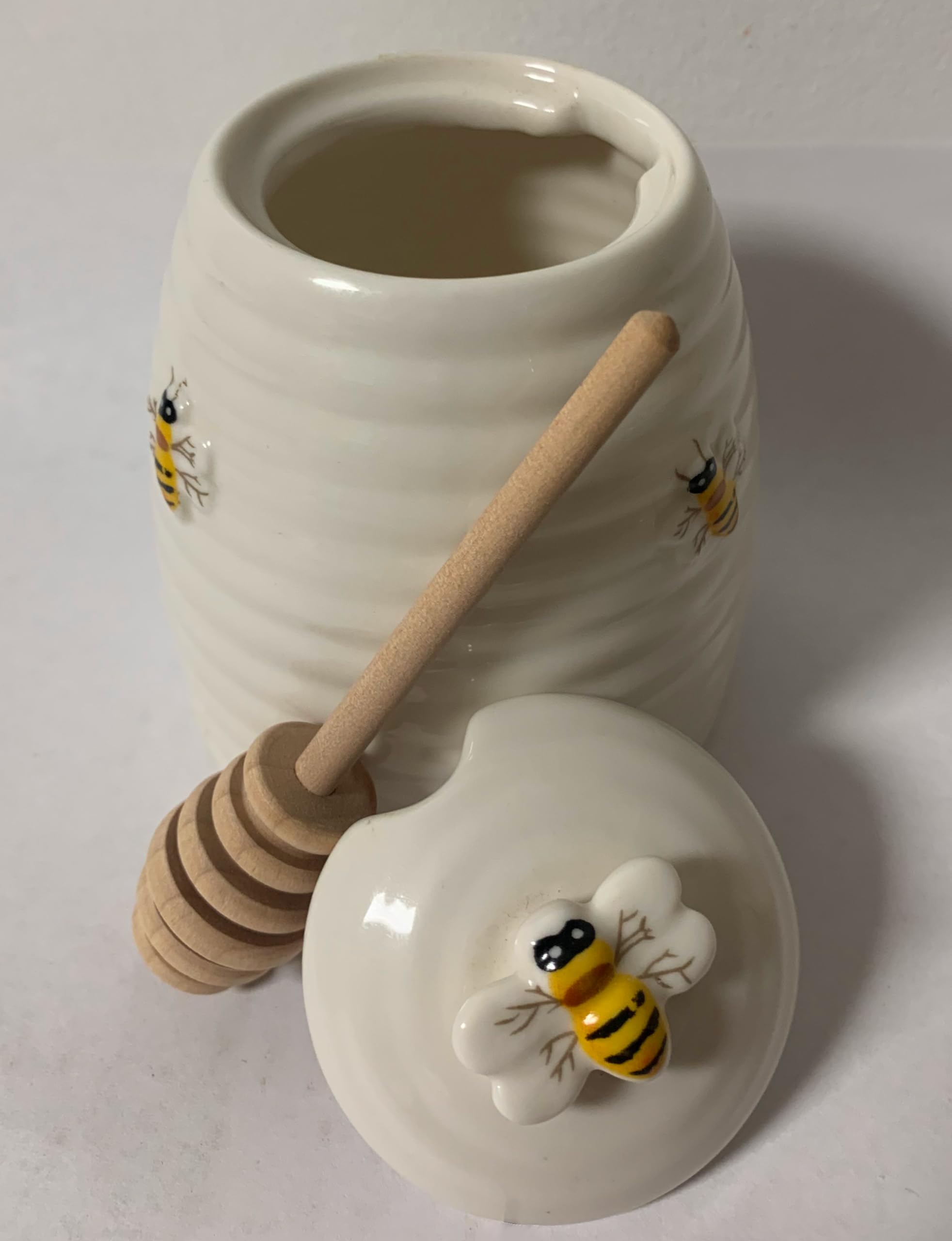 Amazon.com: JBK Pottery Honey Pot with Beehive Design, Holds 1 1/2 Cups ...