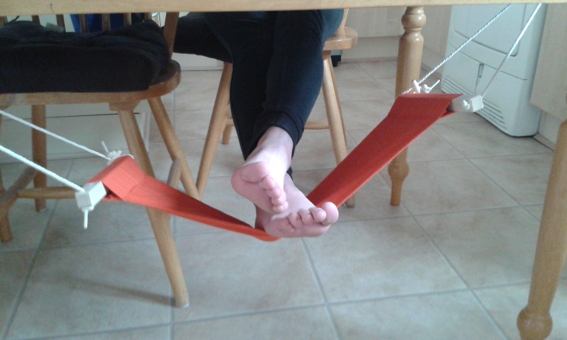 AccMart Adjustable Mini Foot Rest Stand Office Desk Feet Hammock Orange ...