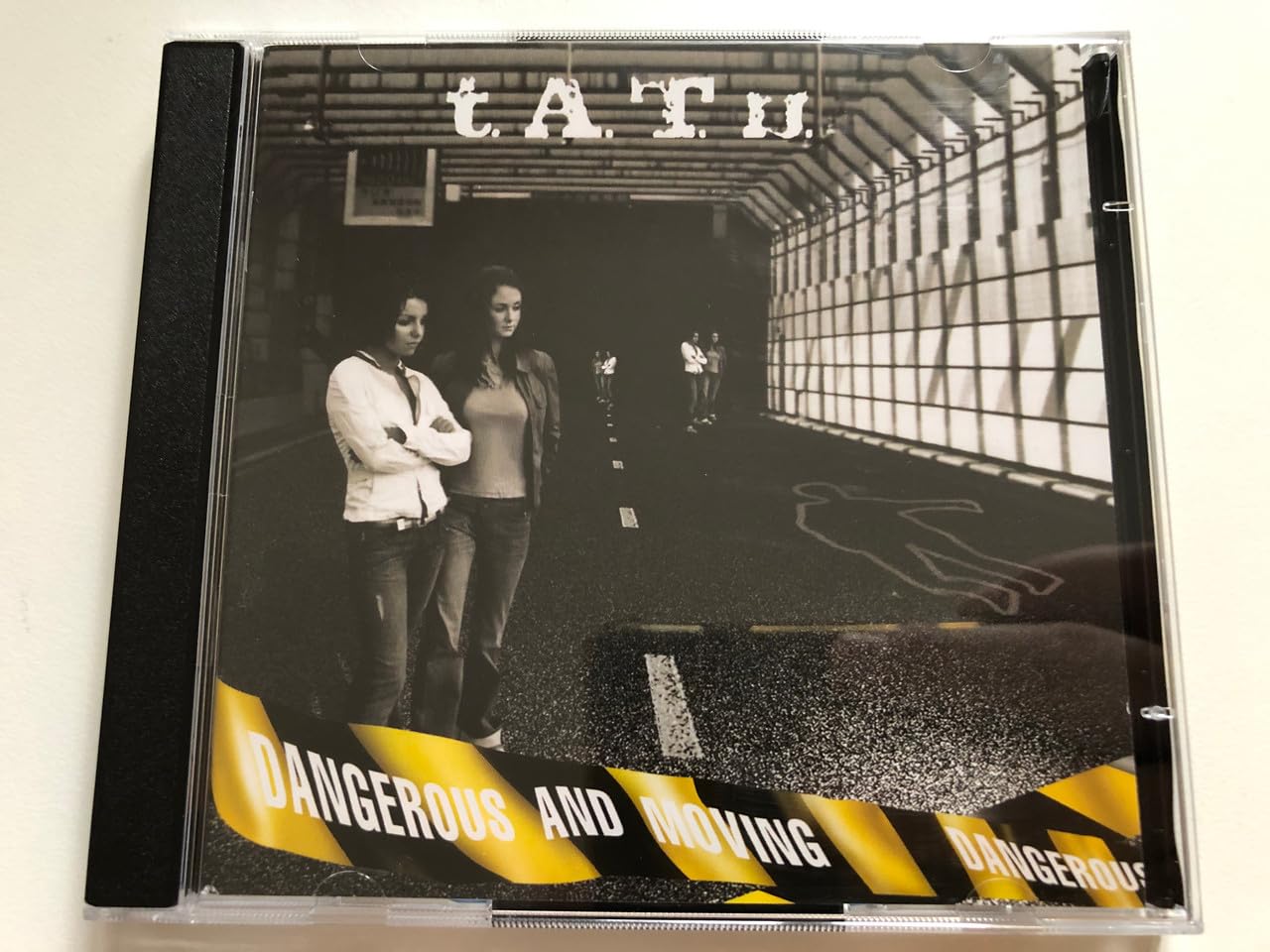 Dangerous And Moving - Edition limitée : T.a.T.U.: Amazon.fr: CD et ...