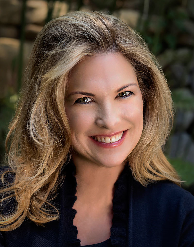 Amazon.com: Deirdre Hade: books, biography, latest update