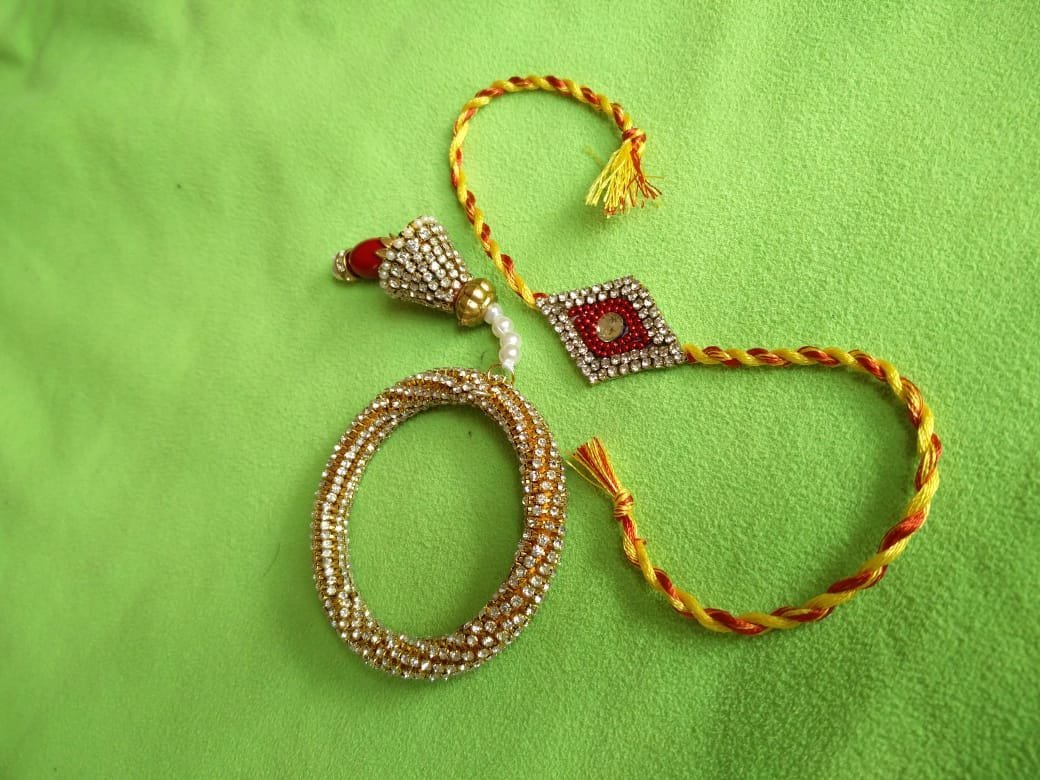 Lumba Bangle Rakhi : Amazon.in: Jewellery