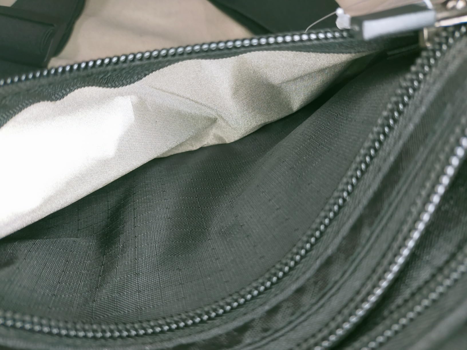 Amazon.co.jp: Travel Inspira Waist Pouch, Security Pouch, Secret Pouch ...