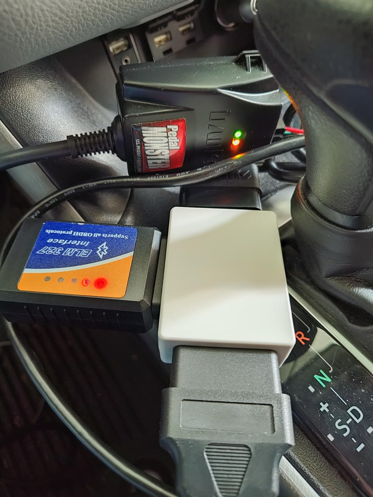 Amazon.com: YACSEJAO 16 Pin OBD2 Extension Cable 4.9FT OBD II Male to ...