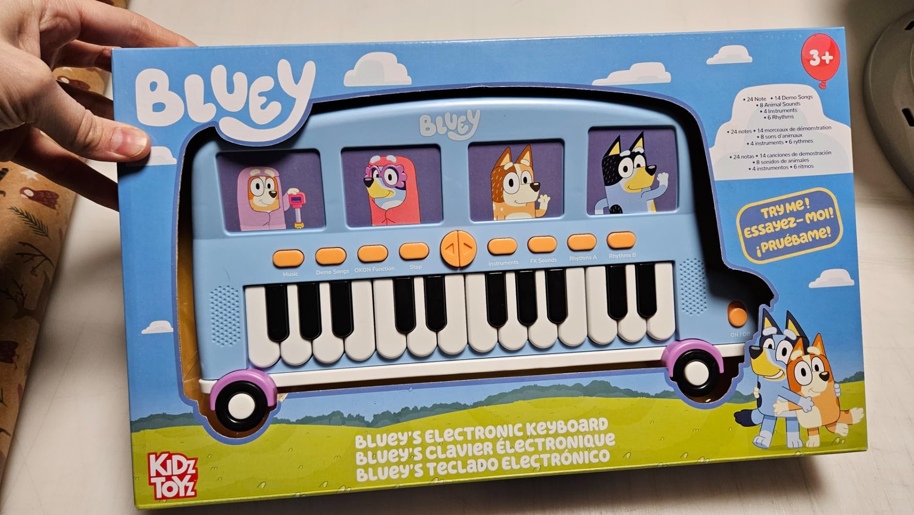 Amazon.com: Bluey Bus Electronic Keyboard - Learn to Play Piano Music ...