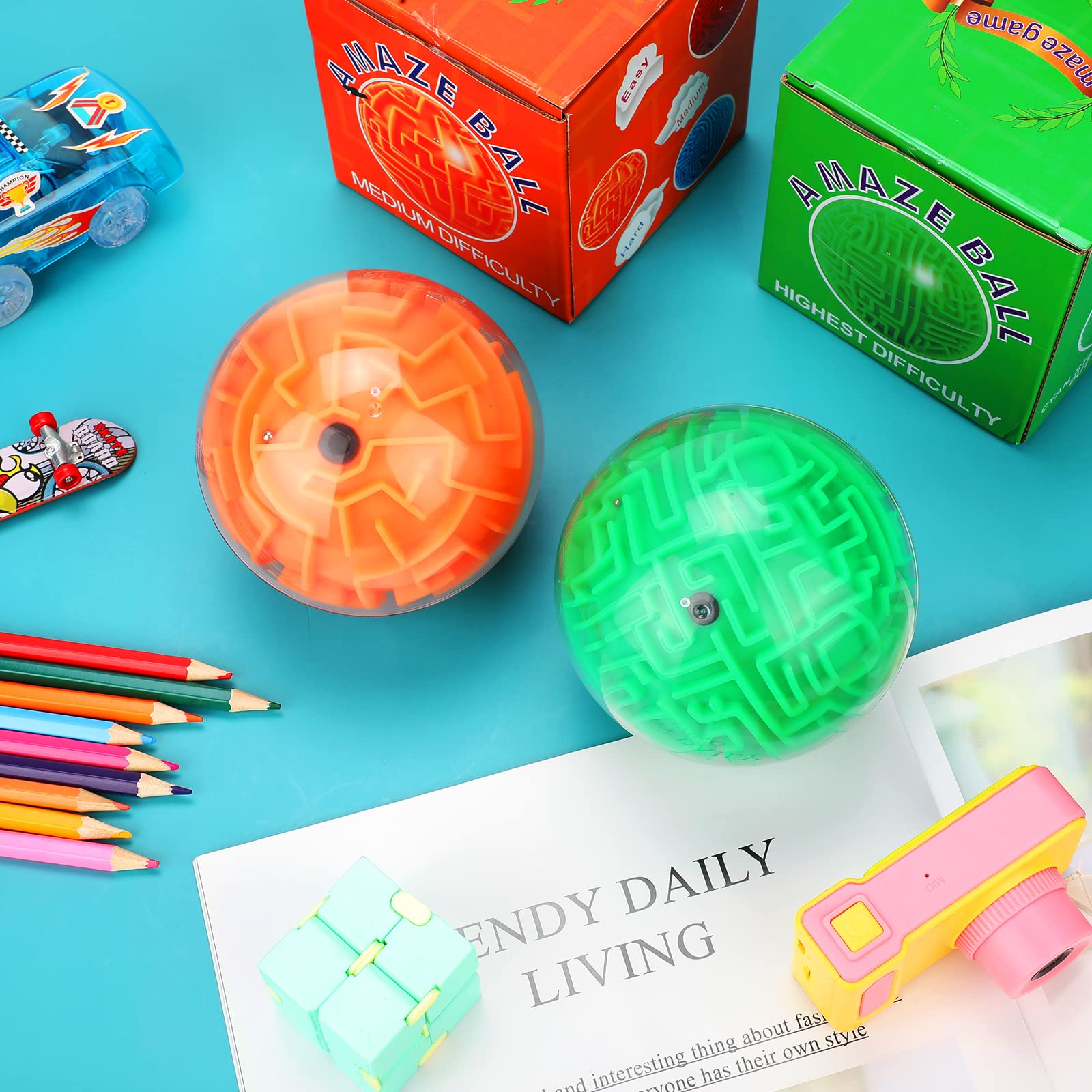 Sumind 8 Pieces 3D Maze Ball Magic Brain Teasers Game Sphere ...