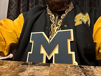 Amazon.com: Michigan Wolverines Touchdown Fan Chain 10 Inch 3D Foam ...