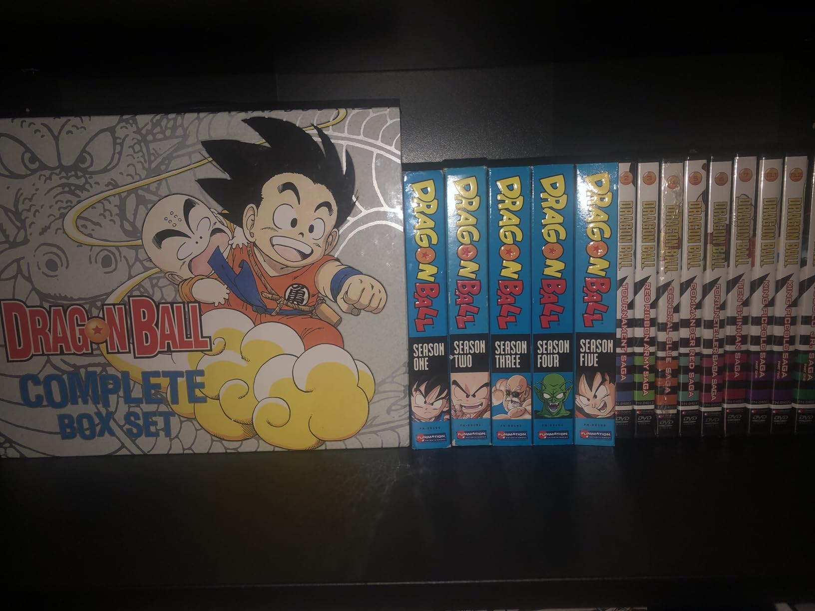 Amazon.com: Dragon Ball Complete Box Set: Vols. 1-16 with premium ...