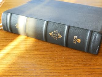 HCSB Study Bible, Jacketed Hardcover: Holman Bible Staff, The HCSB ...