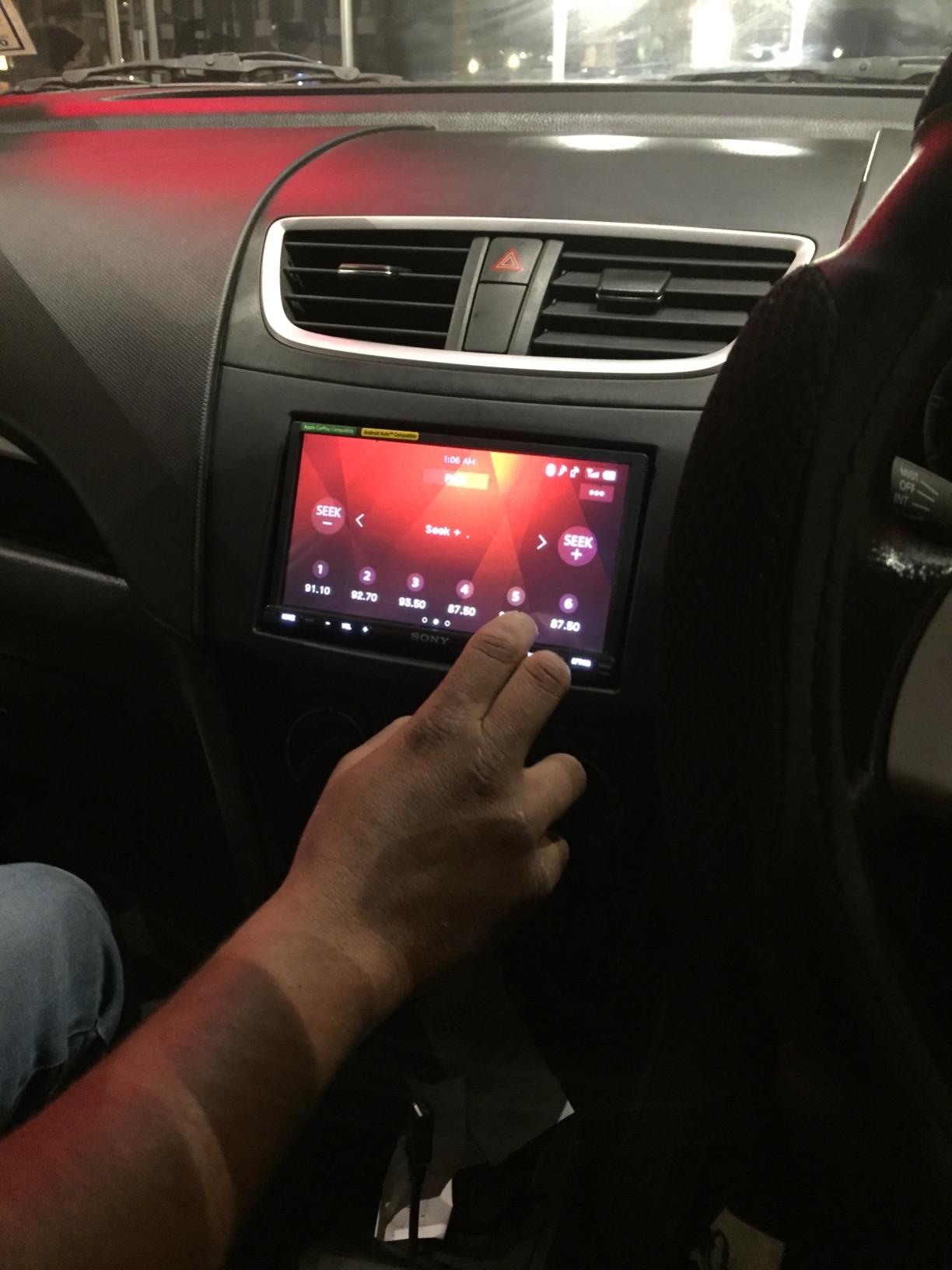 Sony XAV-AX3000 AV Receiver with Android Auto and Apple Car Play (Black ...