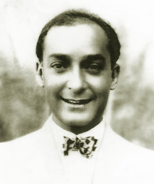 Amazon.com: Charles Corm: books, biography, latest update