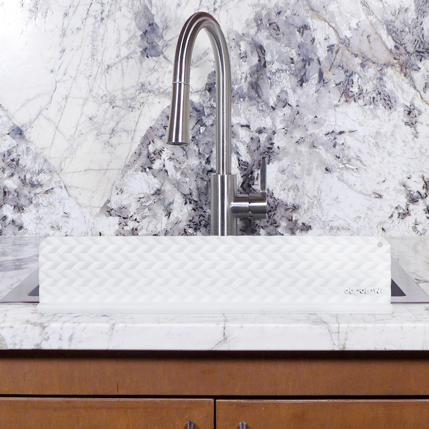 Amazon.com: Dogorow Silicone Sink Splash Guard - Premium Water Splash ...