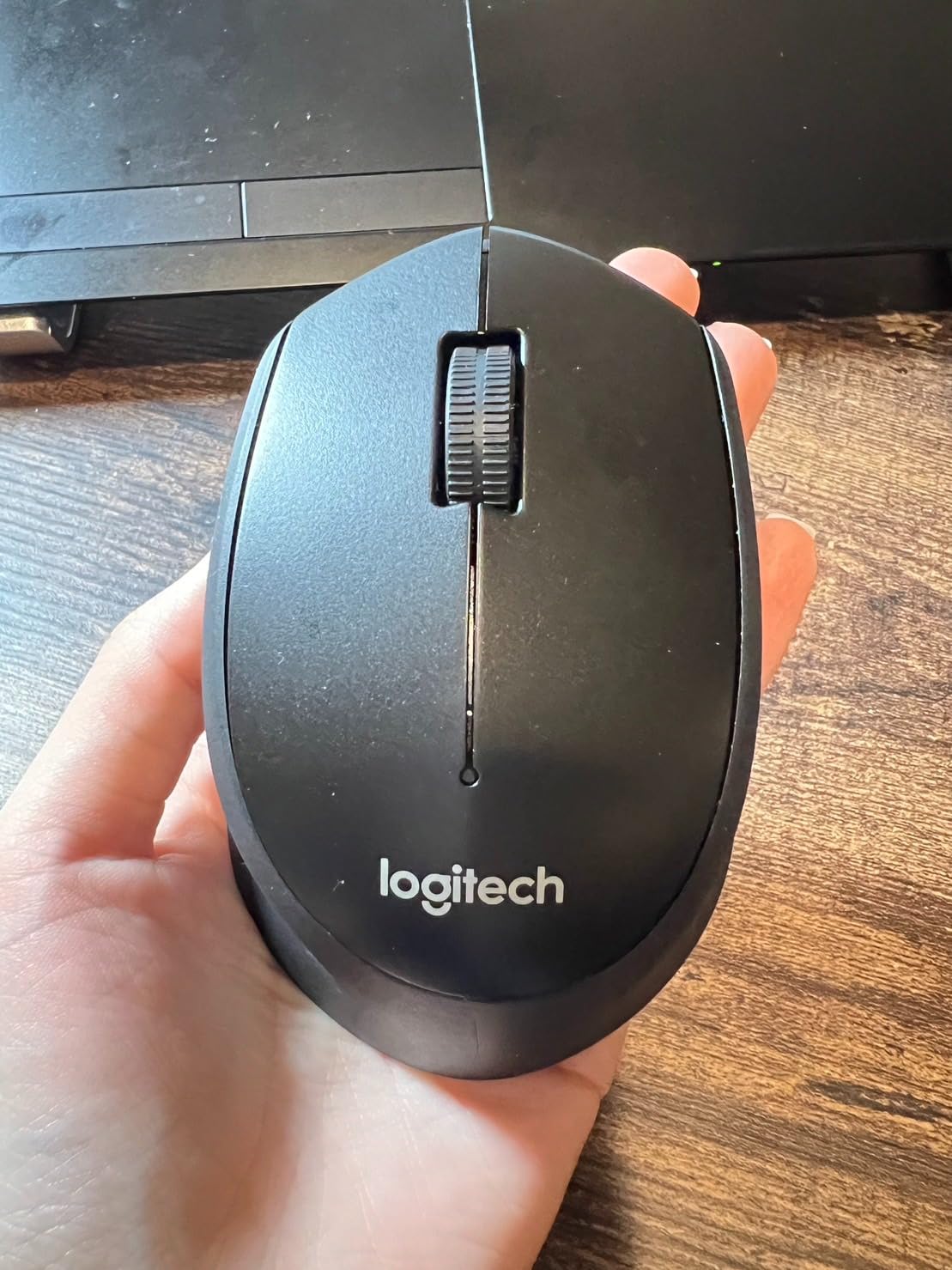 Amazon.com: Logitech M331 Silent Plus Wireless Mouse- Black : Electronics