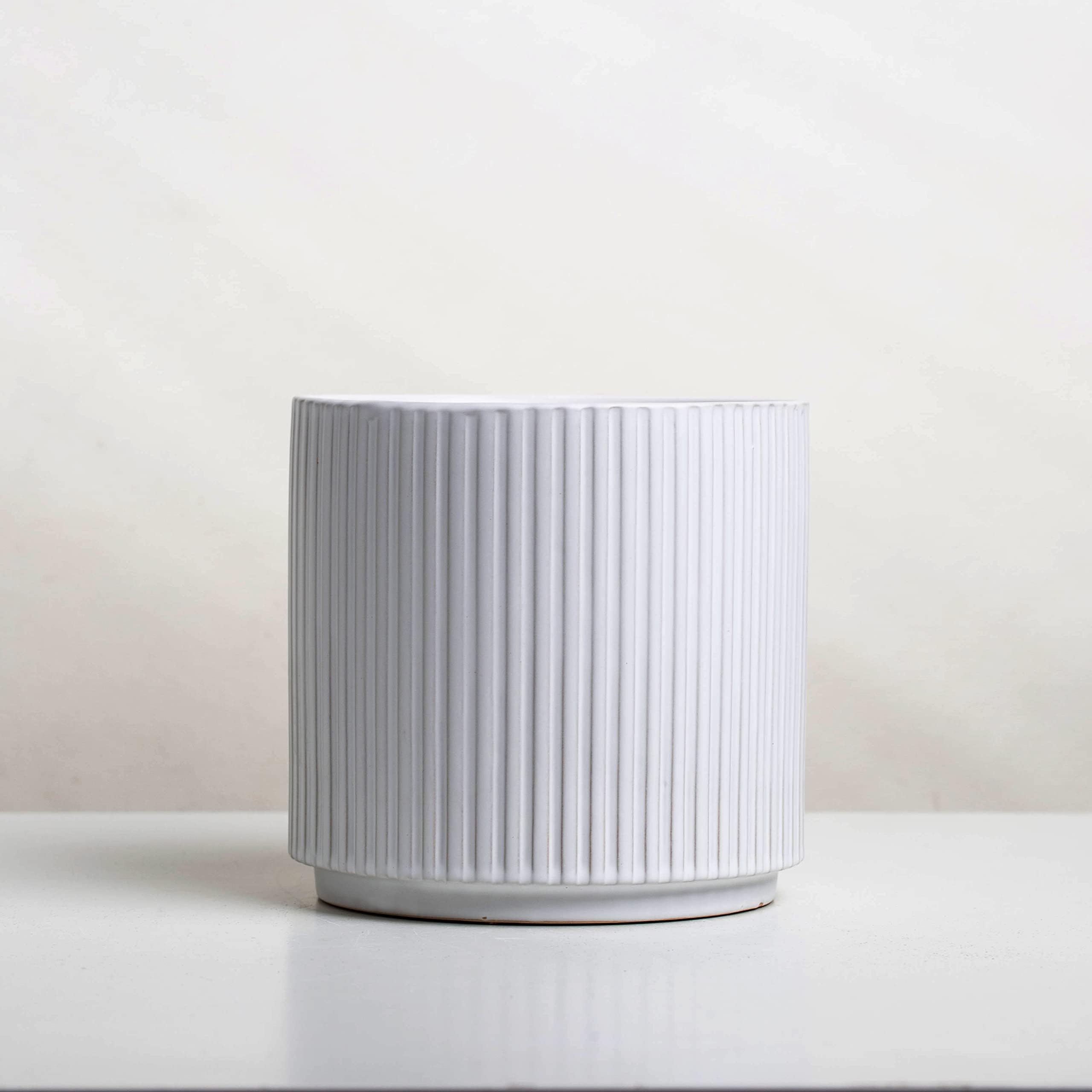 Amazon.com : White Ceramic Planter Pot / 6" Dia. w/Drainage Hole/Indoor ...