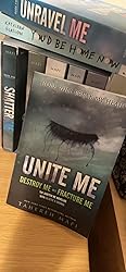 Amazon.com: Unite Me (Shatter Me): 9780062327963: Mafi, Tahereh: Books