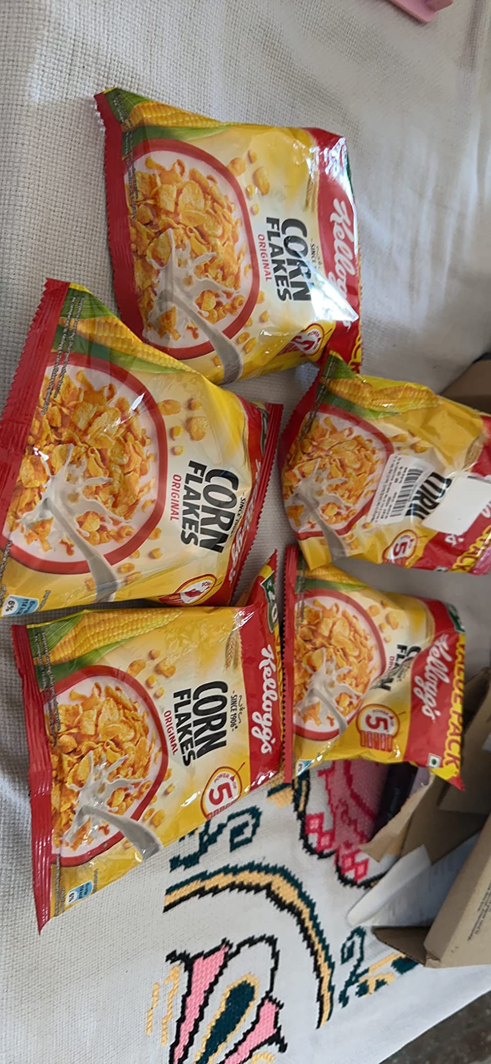 Kellogg's Corn Flakes Original 65g (Pack of 6) | Power of 5: Energy ...