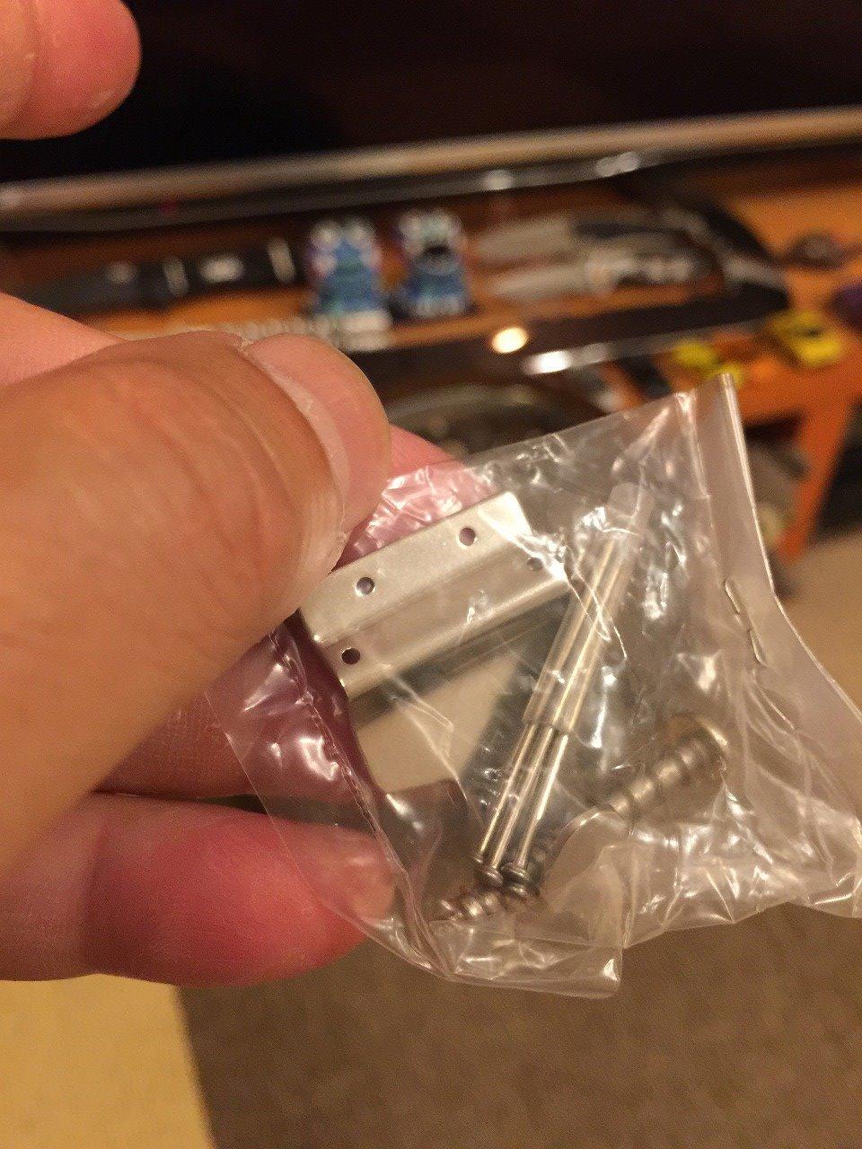 Amazon.co.jp: セイコー クロック 掛け時計 ネイチャーサウンド 12種類 電波 アナログ 報時 切替式 濃茶 木地 RX215B ...