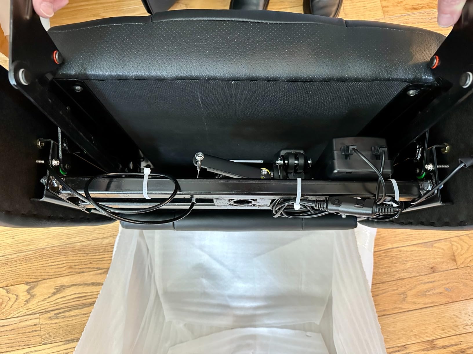 $16/mo - Finance LEAGOO Automatic Executive Office Chair High-Back ...