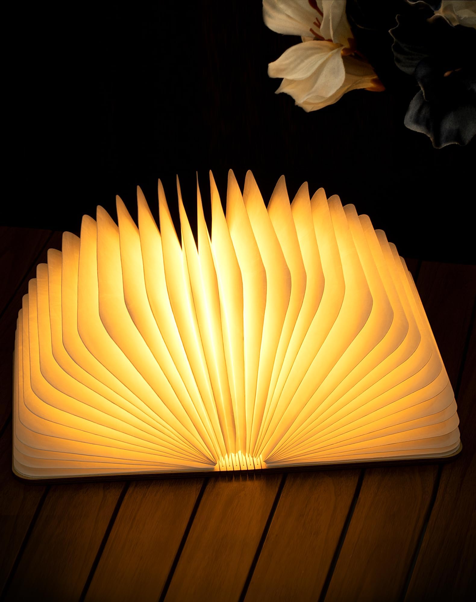 ZBOLE 8.3 Inch Wooden Book Lamp, 3 Colors Folding Book Light, Battery ...