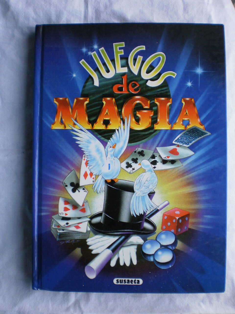 Amazon.com: Juegos de Magia (Spanish Edition): 9788430577668: Various ...
