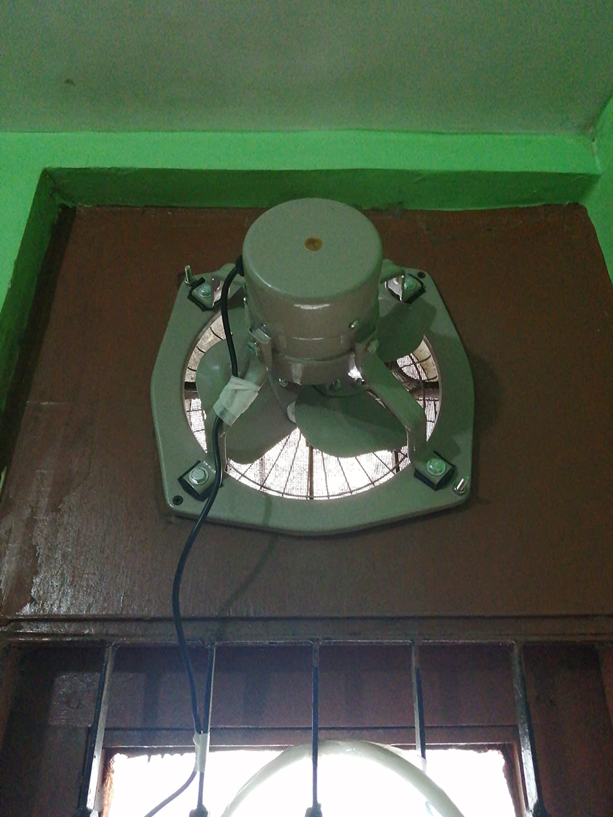 Crompton Metal Trans Air Reversible 9-Inch Exhaust Fan (Grey) : Amazon ...