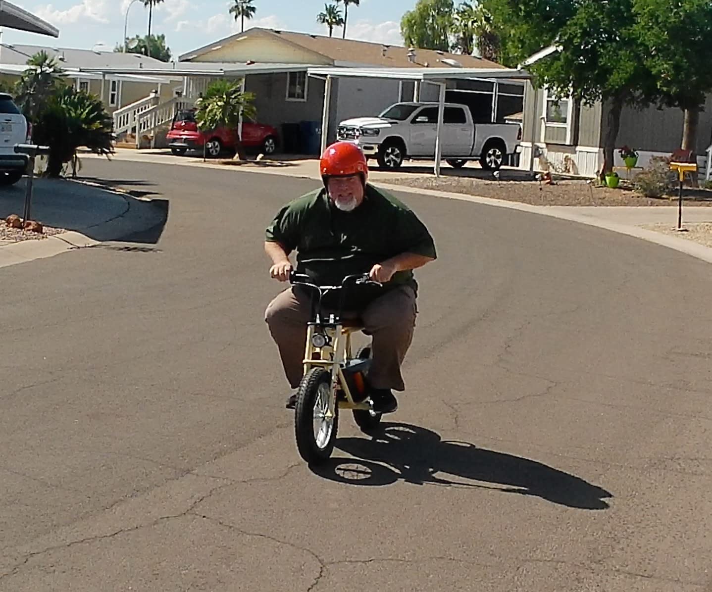 $18/mo - Finance Razor Rambler 16 Electric Retro Mini Bike Ride for ...