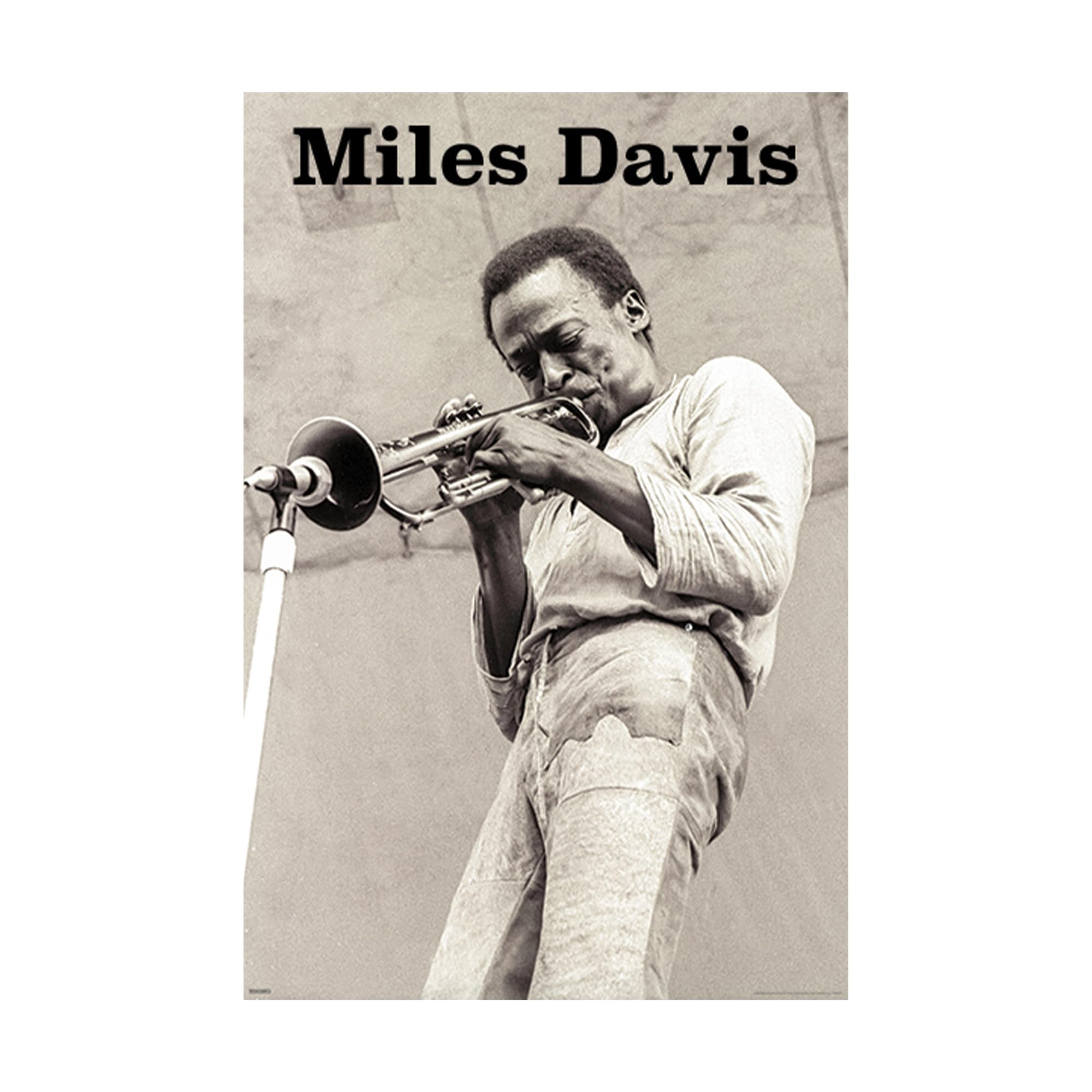 Amazon.com: Pyramid America Miles Davis Poster - (24 x 36-inch ...