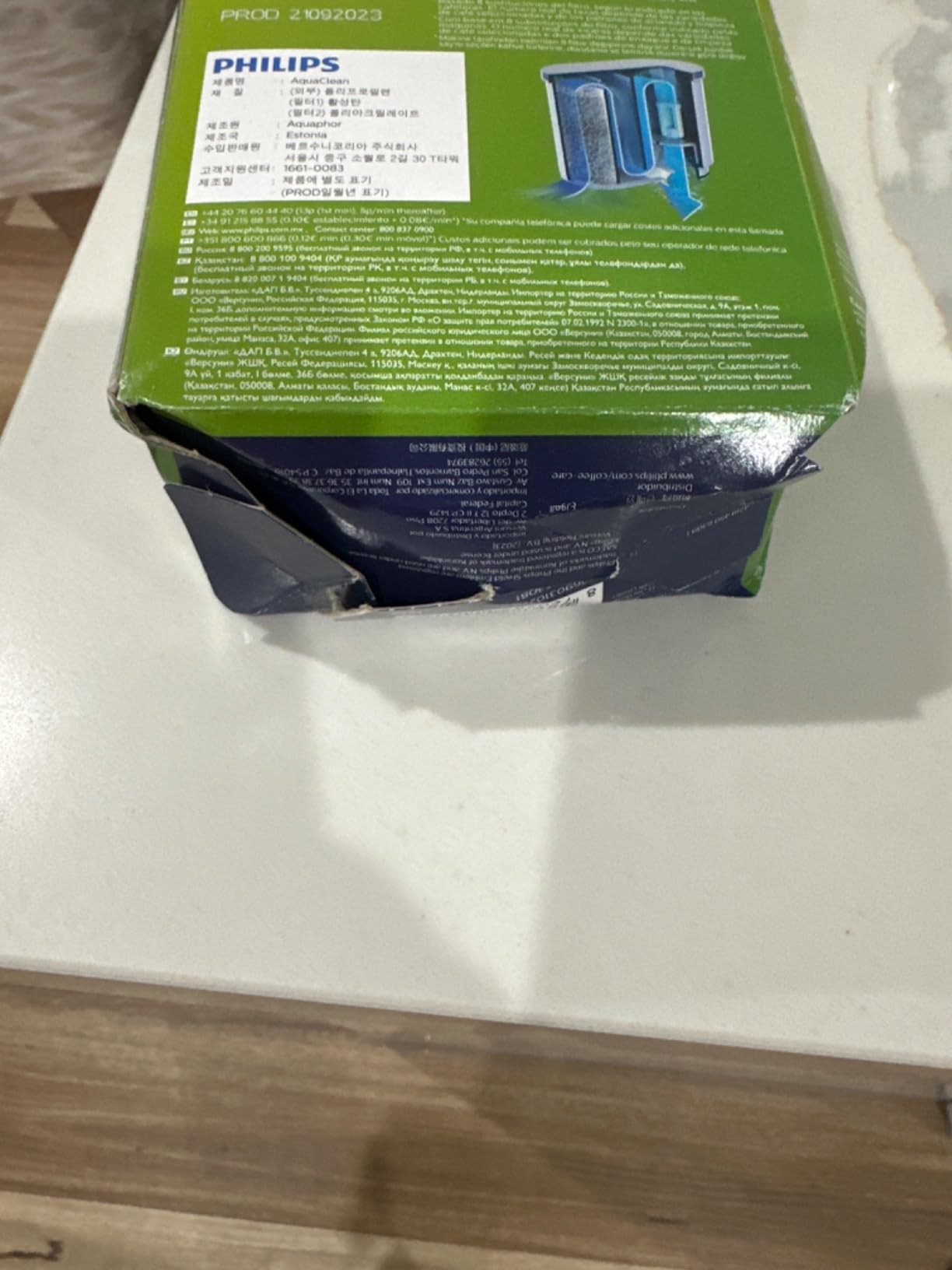 Philips AquaClean Calc and Water Filter. No Descaling up to 5000 Cups ...