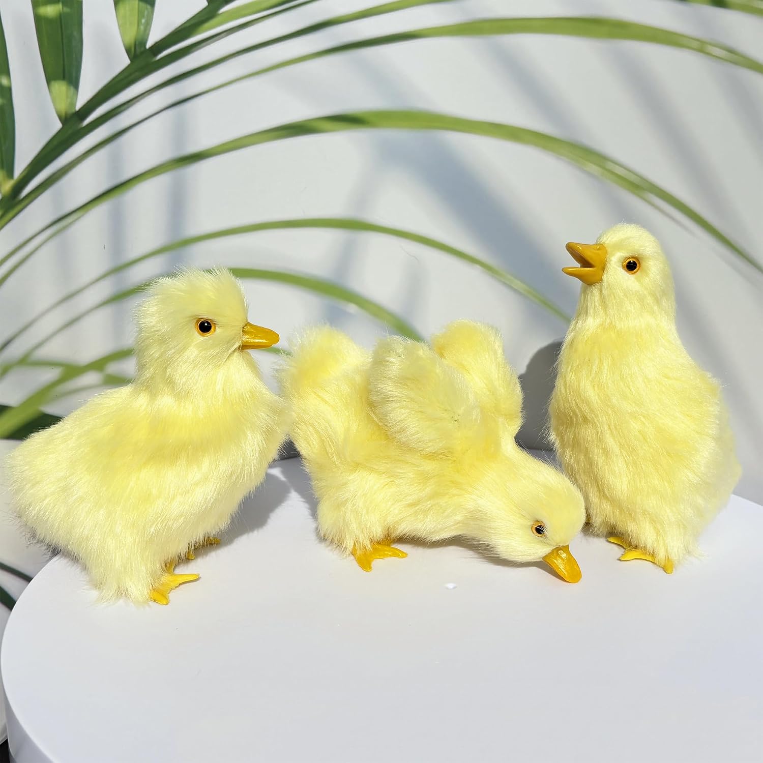 Amazon.com: Basuo-9Q Pack of 3 Realistic Yellow Baby Duck Figurines ...