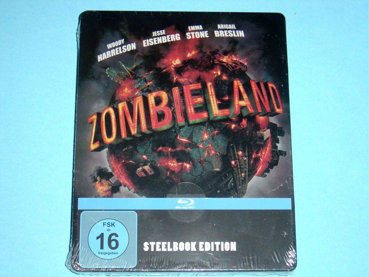 Amazon.com: Zombieland Germany Rare 1st Printing 2010 Publication Blu ...