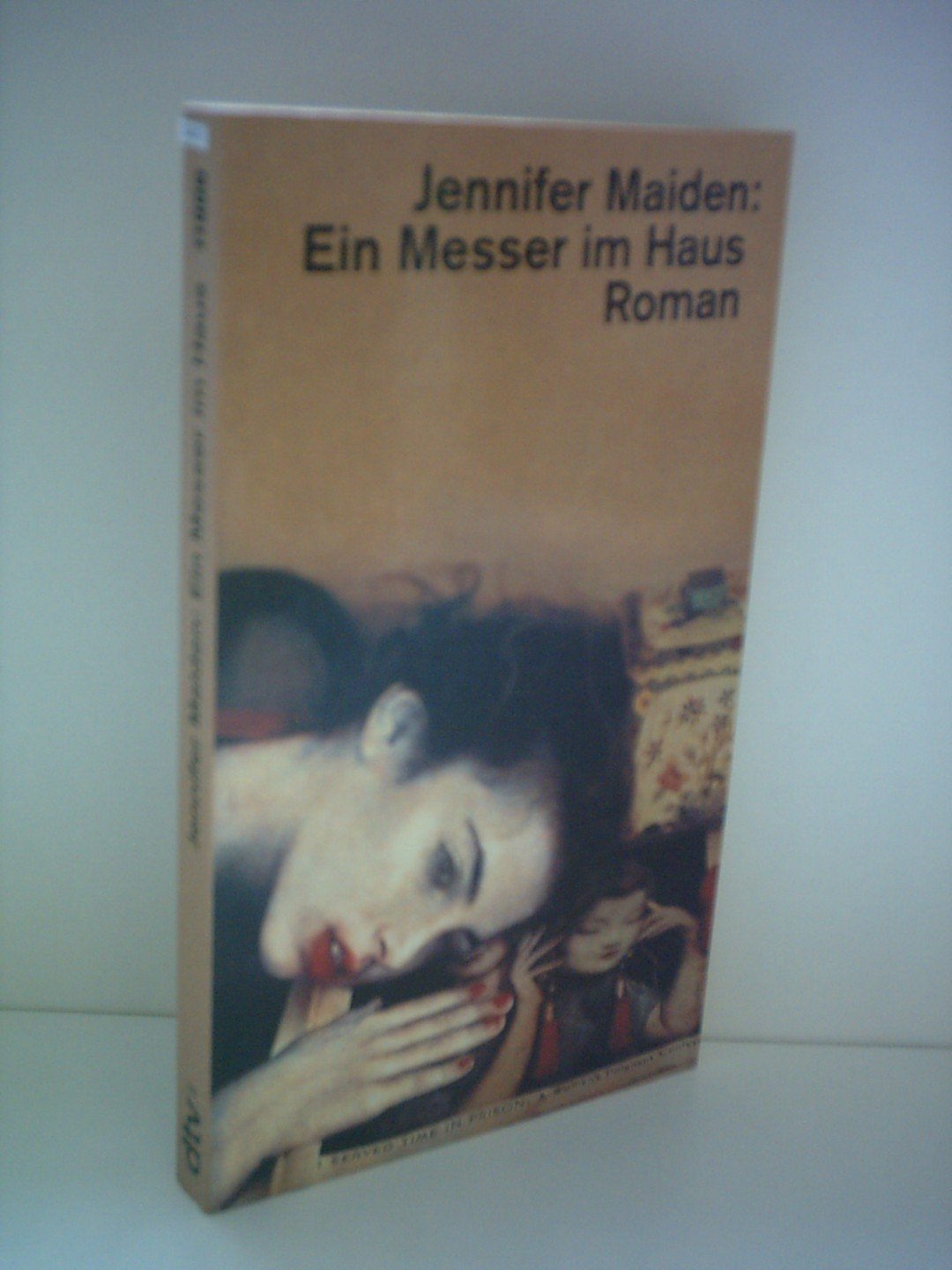 Amazon.co.jp: Ein Messer im Haus. : Maiden, Jennifer: 本
