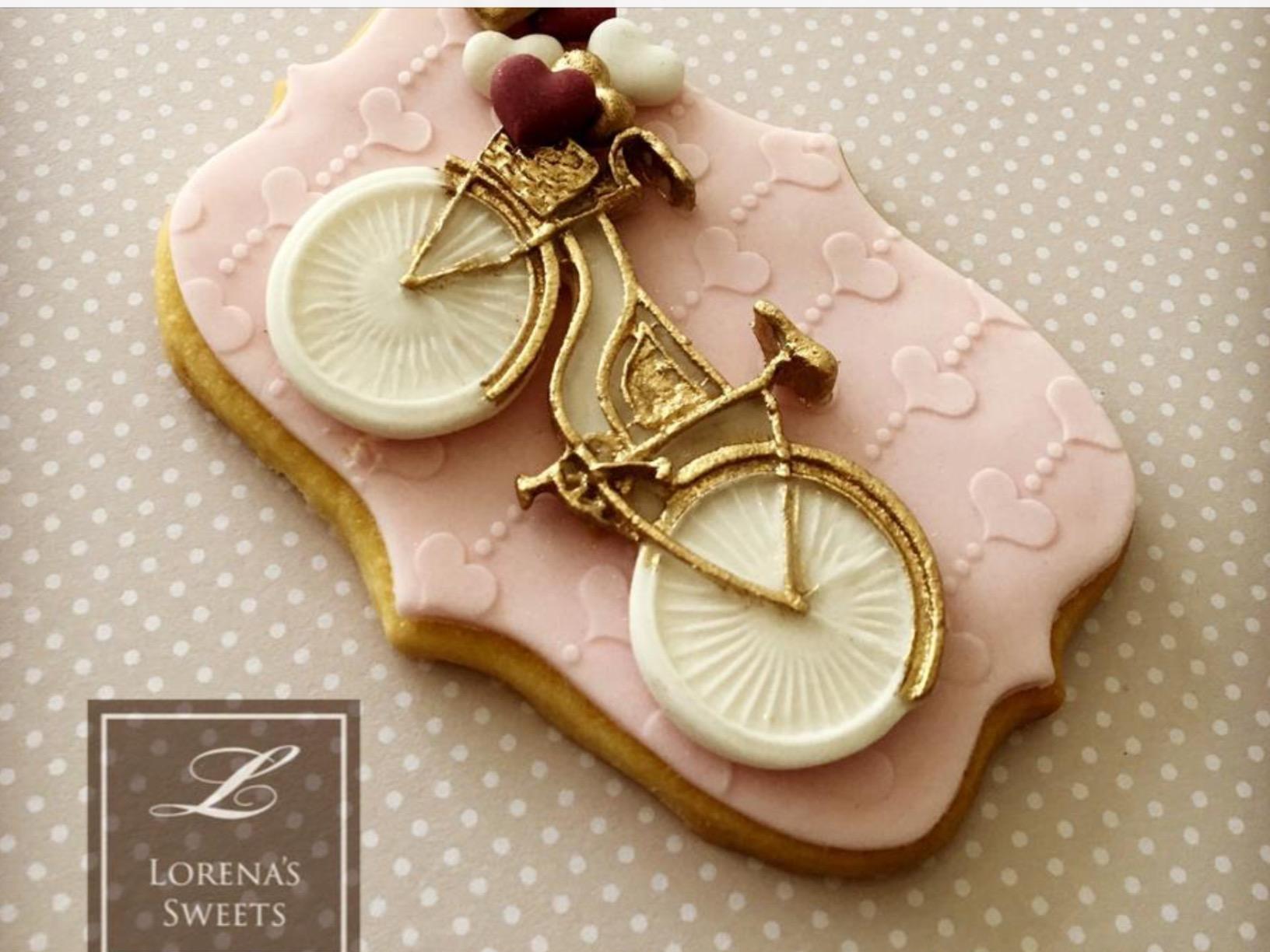Amazon.com: PARIS BICYCLE BIKE WITH BASKET SILICONE CANDY CHOCOLATE ...