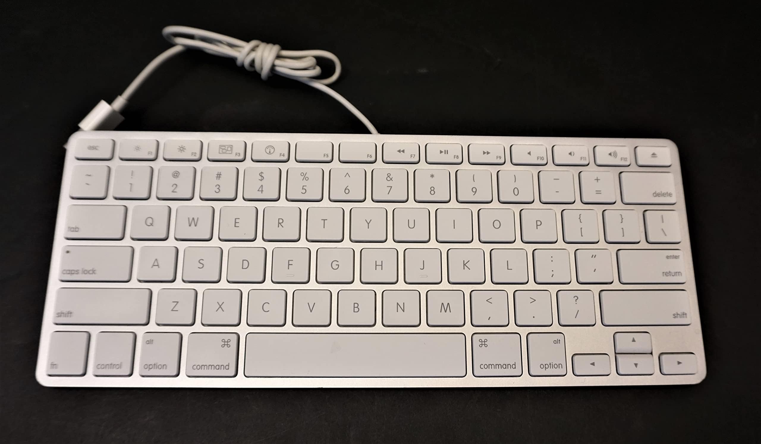 Amazon.com: Apple A1242 78 Key USB Wired Mini Slim Keyboard w/ USB ...